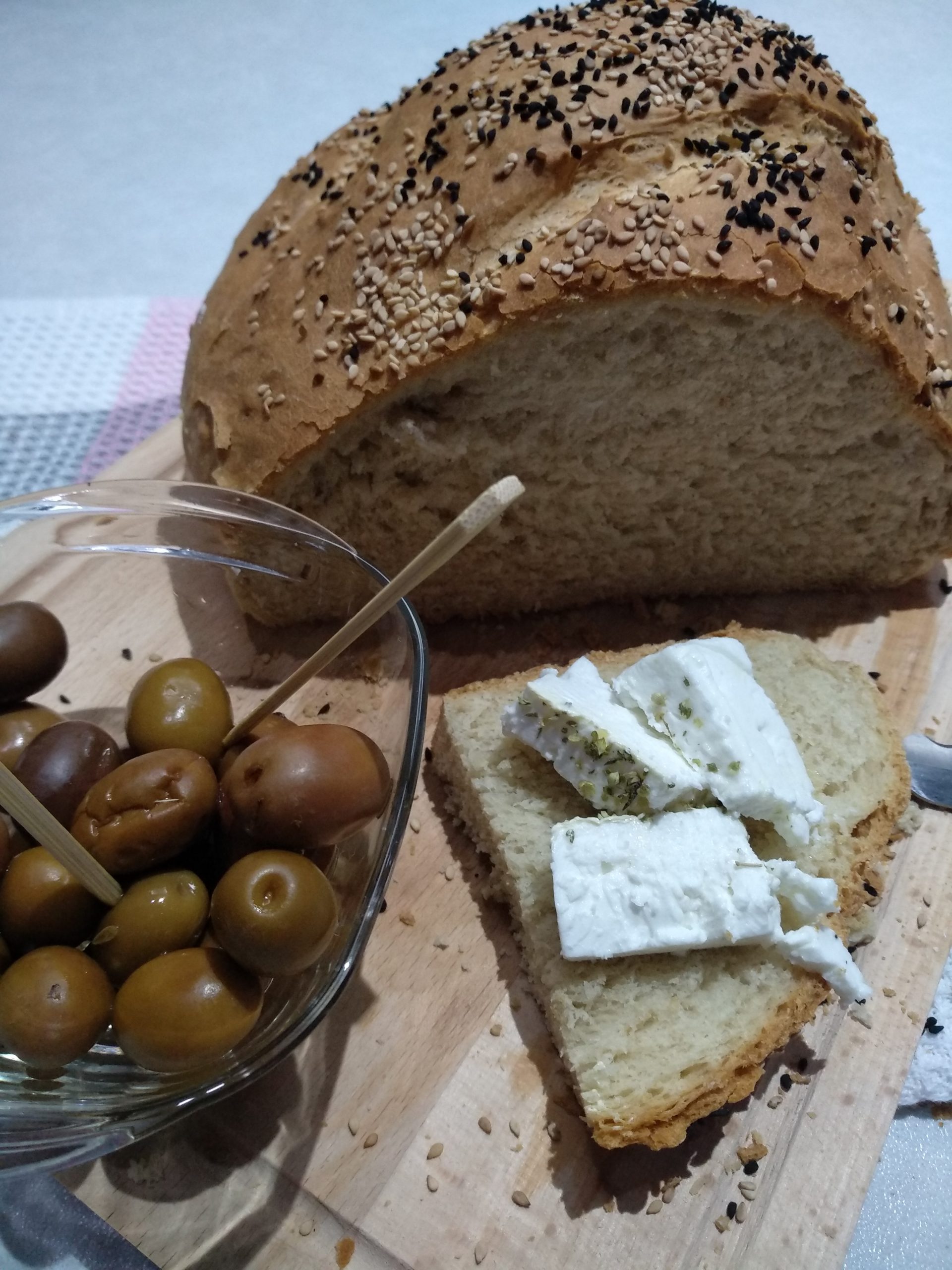ΨΩΜΙ ΖΥΜΩΤΟ παραδοσιακή διατροφή, ιδιαίτερα αυτής των φτωχών.
