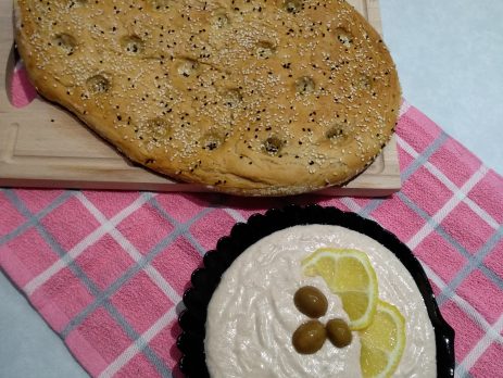 ΛΑΓΑΝΑ-ΤΑΡΑΜΑΣ Με τη ξεχωριστή γεύση της χαρακτηρίζει τη μέρα,